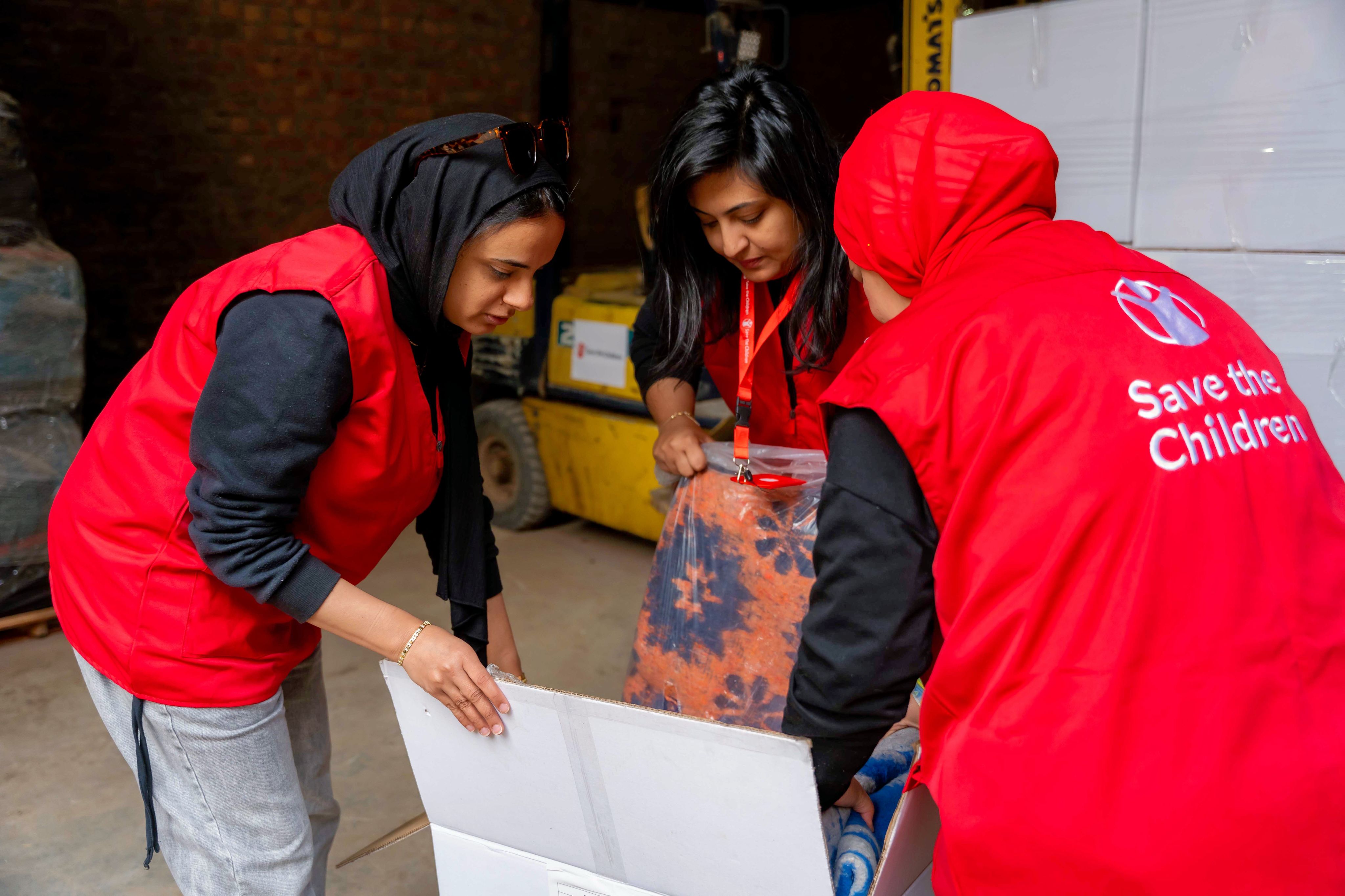How are children in Gaza being denied lifesaving aid? | Save the ...